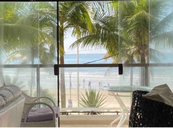 Apto Pé Na Areia - Praia Das Astúrias Guarujá-sp - 산투스