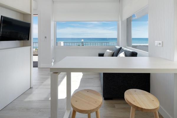Apartamentos Egona Zarautz Sobre El Mar - Getaria