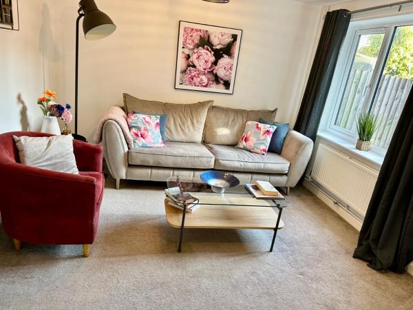 Fabulous 2 Bed Town House Free Parking Wifi - Derby, UK