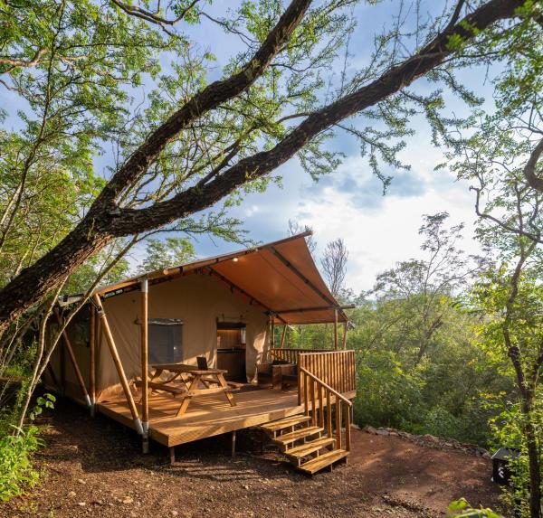 Campizo Glamping - Monterrey X Nantli Living - Mexico