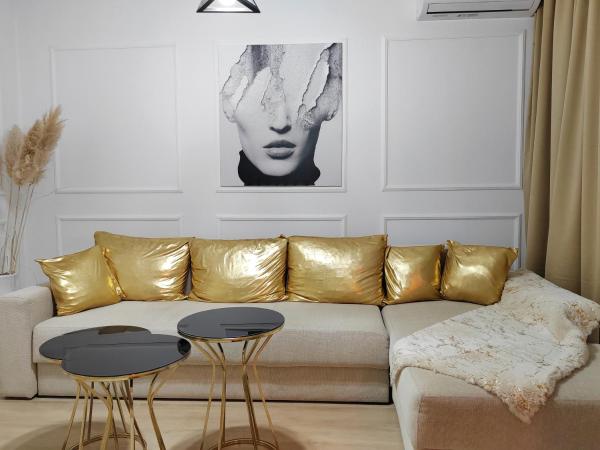 City Sqare Apartment Verde - Skopje