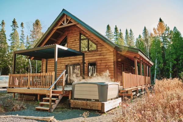 Le Refuge - Alma, QC, Canada