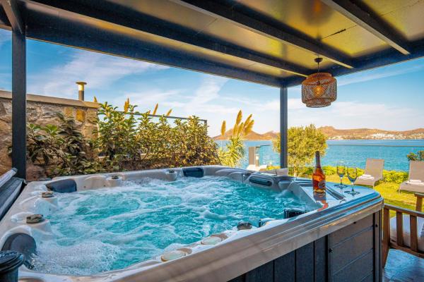 ÇImentepe Residence Deluxe 2 - Villa With Jacuzzi In Yalikavak - Gündoğan