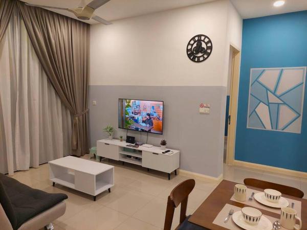 Walk To Legoland D'pristine 2br Lake View #8 - Jurong East