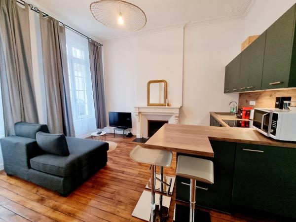 Plateau D'angoulême Proche Bus Et Commerces - Angoulême