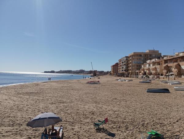 Bonito Apartamento 150 M De La Playa La Mata - Almoradí