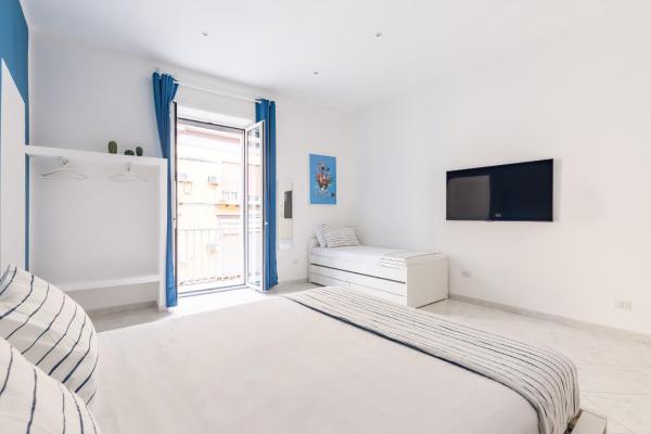 White&blue Apartment At Sanità By Wonderful Italy - Nápoles