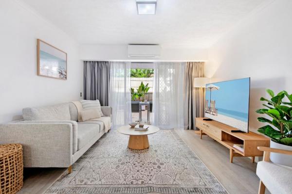 Broadbeach Oasis - 2 Bedroom Apartment In Britannia - Broadbeach