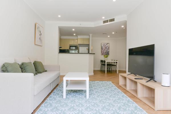 Great Location! Darling Harbour Superb 2br Apt - Australian National Maritime Museum, Sydney