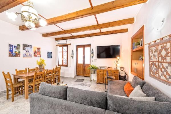 Yiayia's Place In Chania - Chania