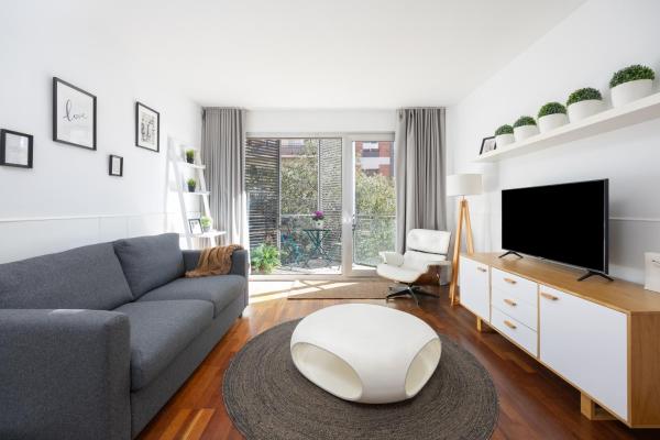 Marion House Barcelona - Viladecans