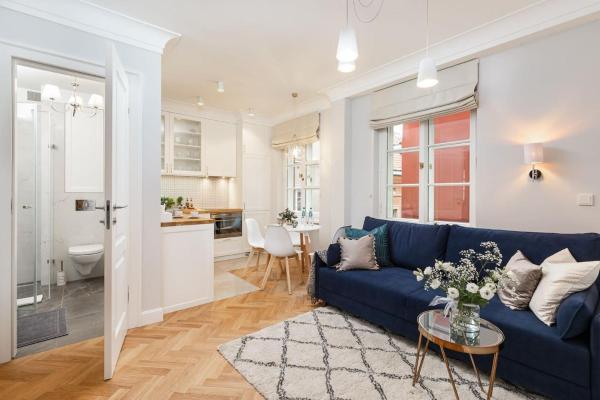 Plac Zamkowy - Apartment With City View By Noclegi Renters - Warsaw