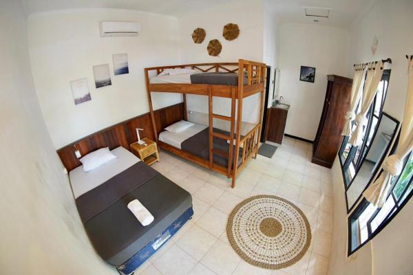 Jepun Villas 10 - One Bedroom With 3 Beds And Kitchen - Uluwatu