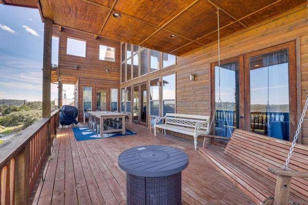 Scenic Canyon Lake Vacation Home Near Boat Ramp! - Wimberley, TX