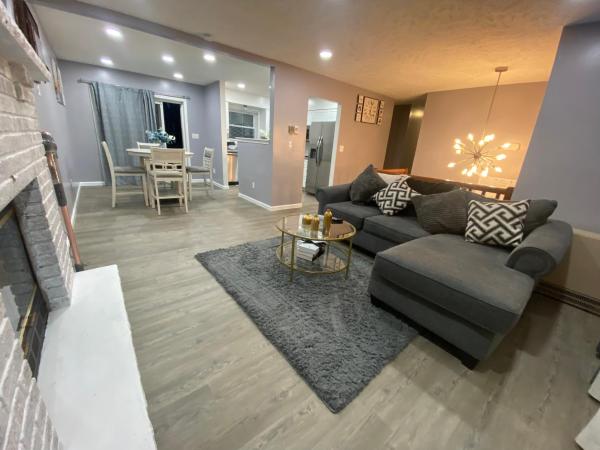 Home In Tobyhanna, Poconos Mountain, Pennsylvania - Pocono Mountains, PA