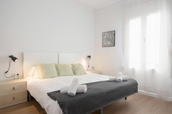 Housalia Lepant 3 Bedroom Apartment 300 Meters De Sagrada Familia - Barcelona