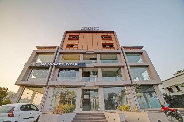 Hotel Tapovan In - Gandhinagar