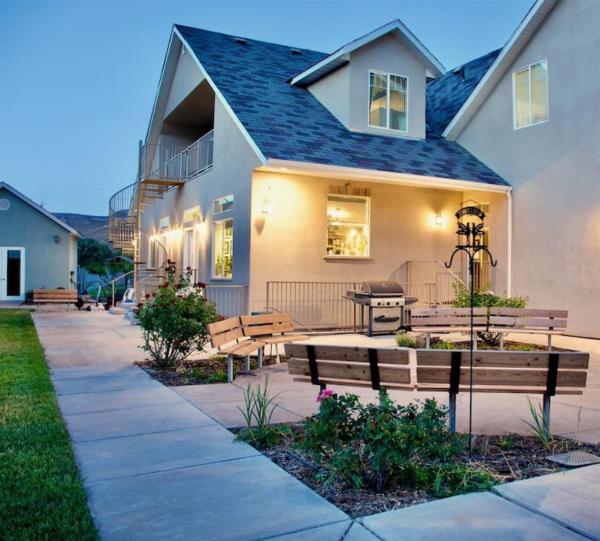 Lv4 Large Basement Apartment For Zion Homebase - Utah