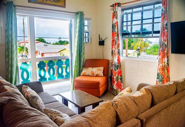 Cozy Modern Upstairs 2 Bed A/c Apt Near 2 Everything - Barbados
