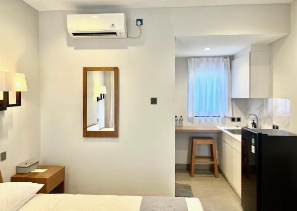 Charlie Guest House - Sanur
