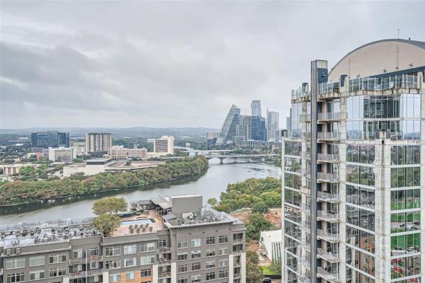 New 1br With Views And Rooftop Pool Near Rainey St - Austin, TX