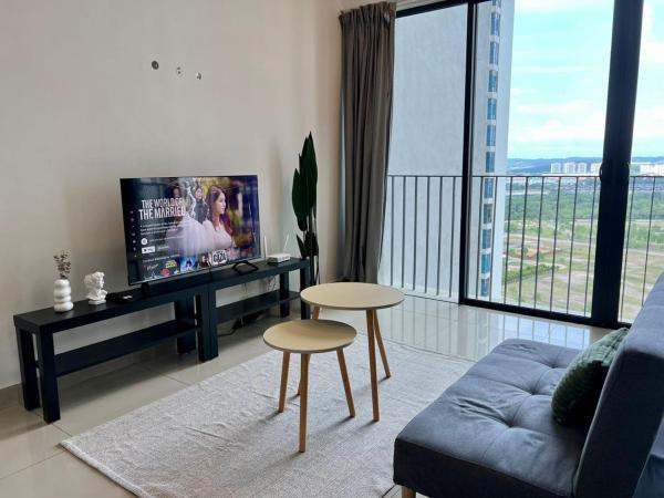 Eighteen Suite At Trefoil Setia Alam - Setia Alam