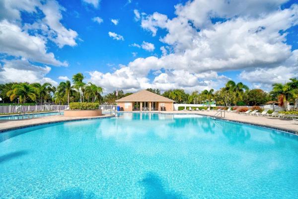 Sabal Key Townhome - Lakewood Ranch, FL