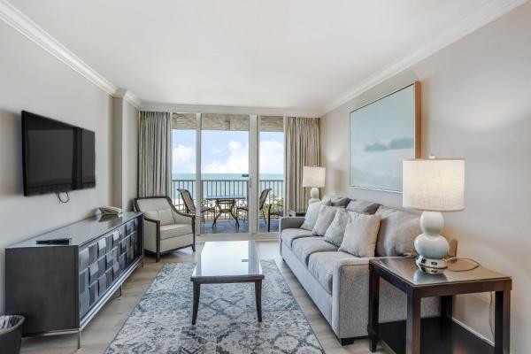 Marco Beach Ocean Suites - Florida