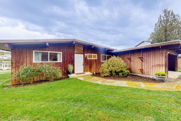 Gathering Together Cabin - Gig Harbor, WA