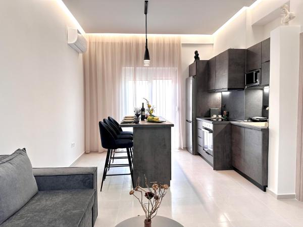 Seaside Deluxe Apartment - Aéroport de Rhodes (RHO)