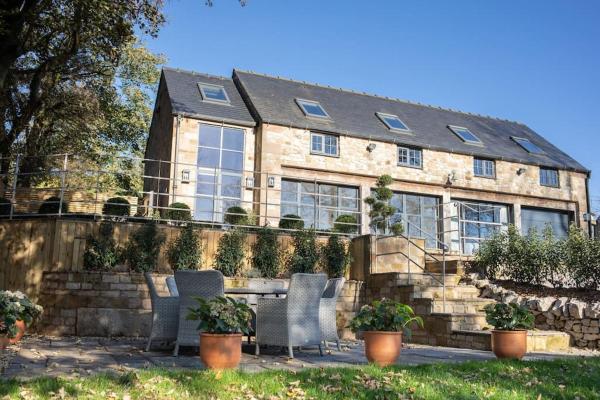 Lakeview Barn, Sleeps 5-7 Guests New Inside - Wirksworth