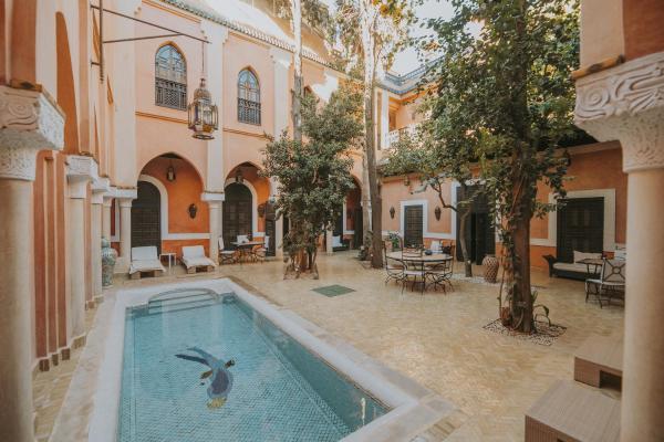 Riad Le Perroquet Bleu Suites & Spa - Marrakesh