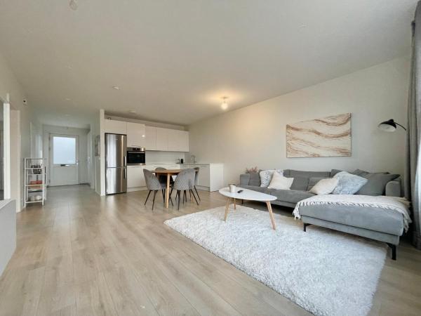 Cosy Stay With A Great View! - Iceland