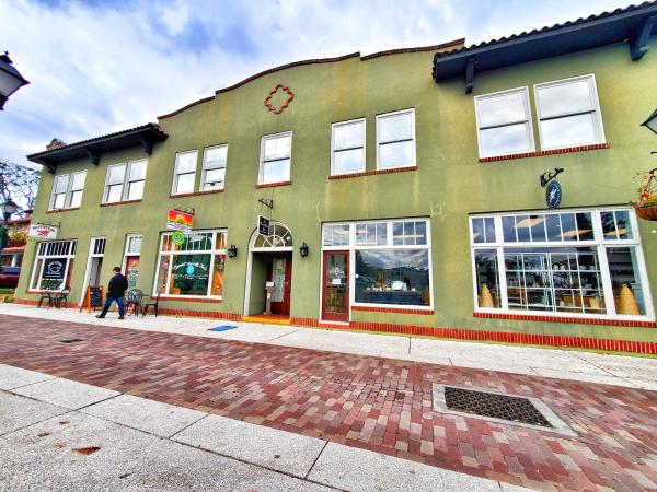 The Pirate Haus Inn - St. Augustine Beach, FL