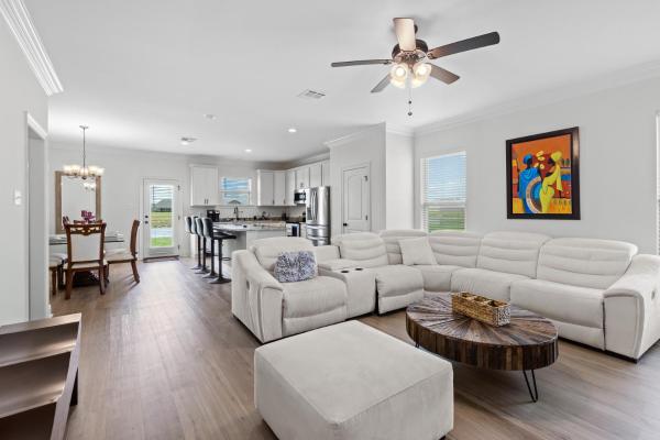 Cajun Palace Iowa, La - Iowa, LA