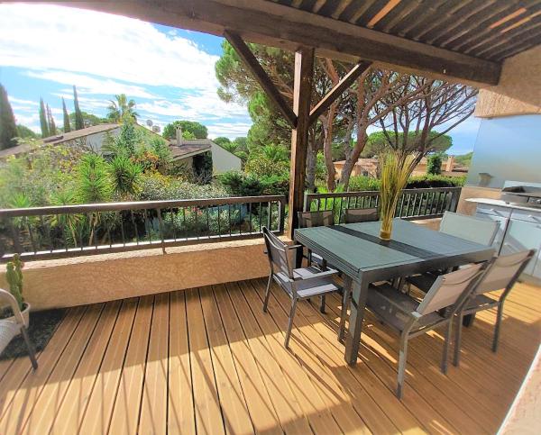 La Terrasse Des Golfs, Duplex Climatisé, 2 Sdb, Garage, Calme Et Verdure - Lac de Malpasset
