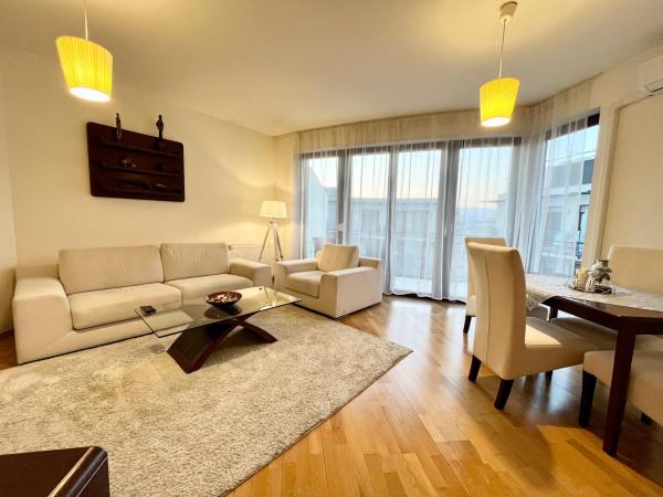 King's Court Apartments – City Centre -Free Garage - Budapest