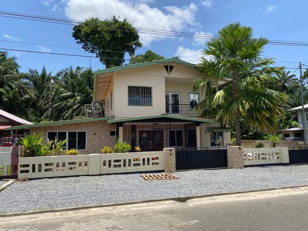 Osso Fu Mi Ati (Huis Van Mijn Hart) - Paramaribo