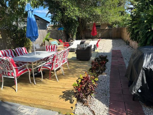 Mango Beach House - West Palm Beach, FL