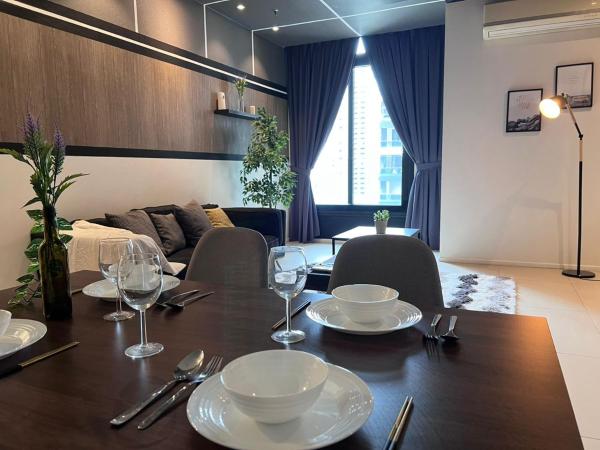 Arcoris Soho 1-4pax Cozy Home - 프탈링자야