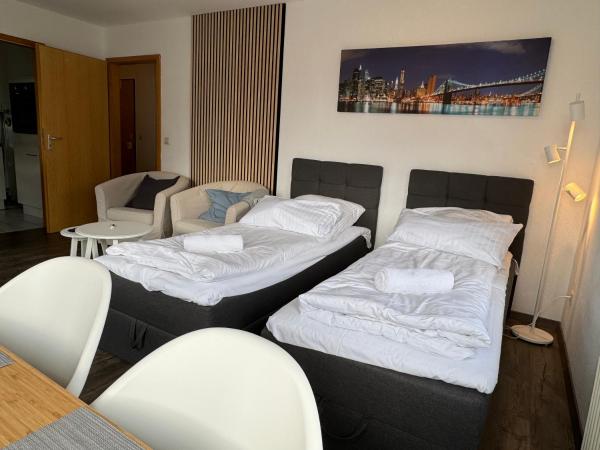 Hübsche Wohnung Mit Balkon Für 1-2 Personen - Einzelbetten - Bretten