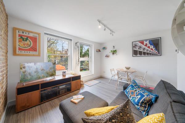 Ickburgh Road Guesthouse - Hertfordshire