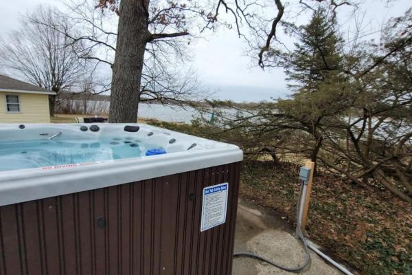 Campau Lake Sunshine Cottage - Calvin University, Grand Rapids