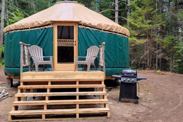 Allie Mae Yurt Nestled In The Woods - Maine