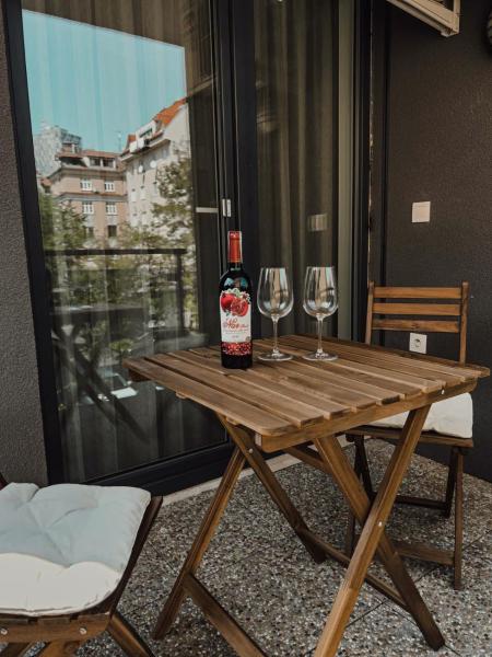 Elegant Escape Apartment Ii - City Centre - Bratislava