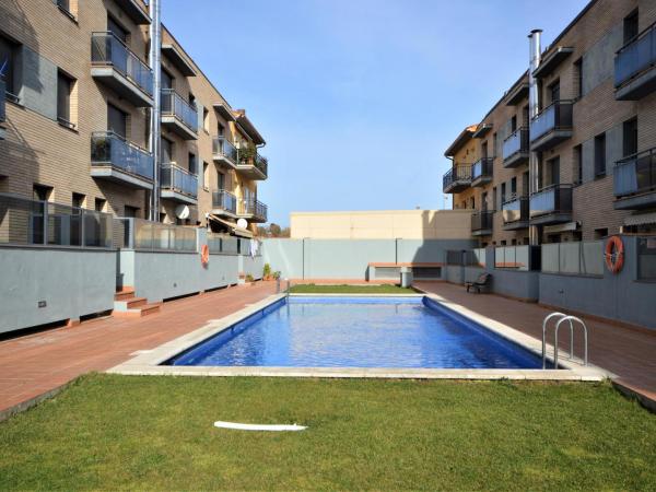 Apartamento En Sant Pere Pescador: 3 Habitaciones, A/a, Jardín Y Piscina Comunitarios - Es-89-122 - Sant Pere Pescador