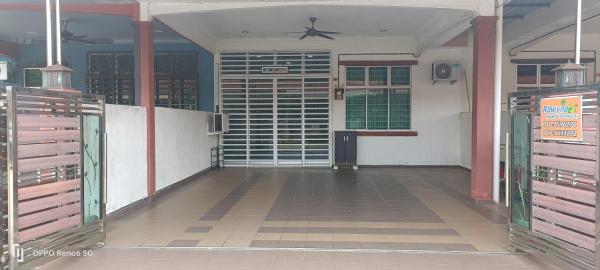 Rawynaa Segamat Homestay - Segamat District