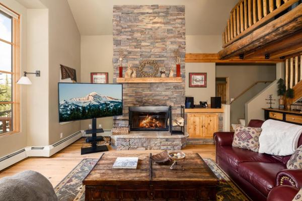 6 Mountain Home Road - Big Sky