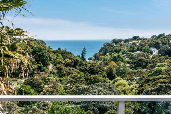 Villa Blanca In Palm Beach - Waiheke Island