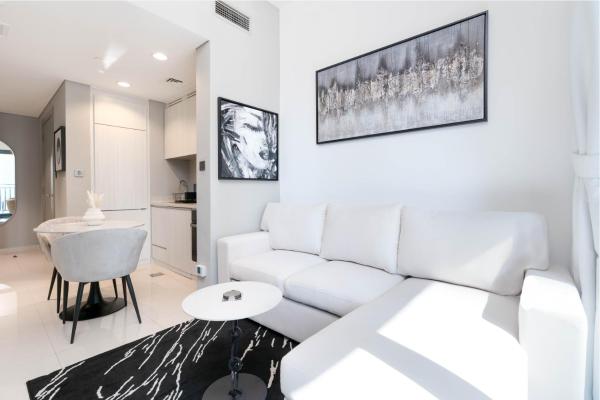 Stylish Apartment - Dubai